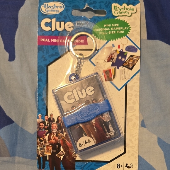 Hasbro | Cell Phones & Accessories | Hasbro Clue Keychain Game Blue ...